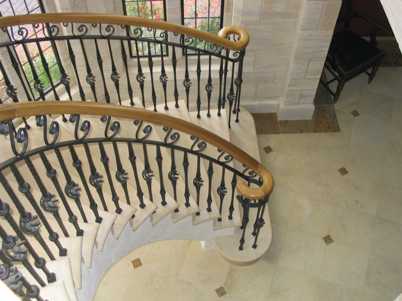 Churchfield Stone – Natural English Limestone